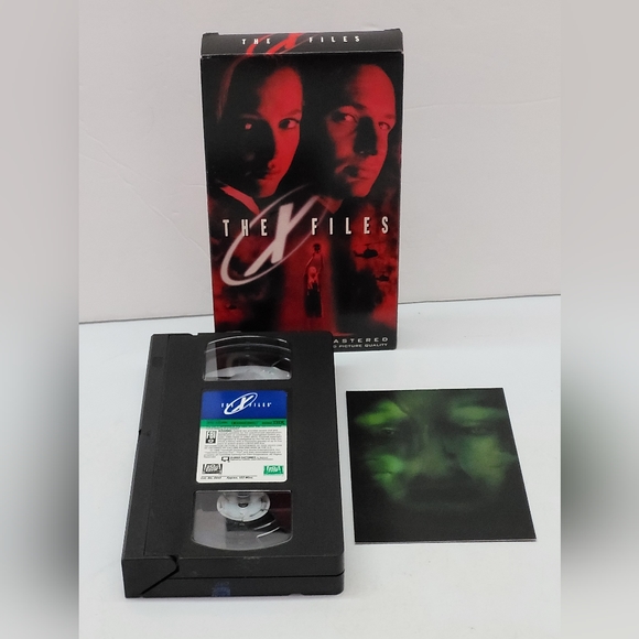 Media | The Xfiles Fight The Future Vhs 1998 Includes Rare Art Card ...